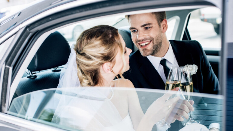 Wedding Taxi – Taxi Service For Weddings & Events | MyRides